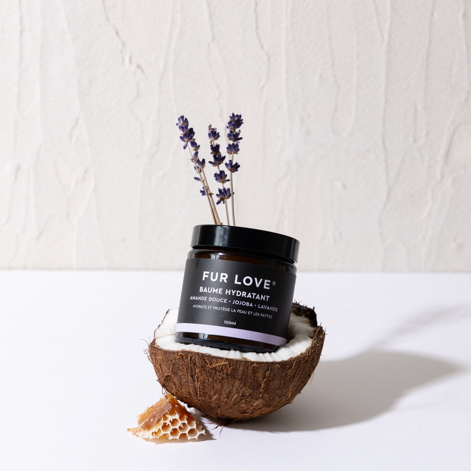 Fur Love: Soins Cosmétiques Naturels pour Chiens Cliniquement Testés